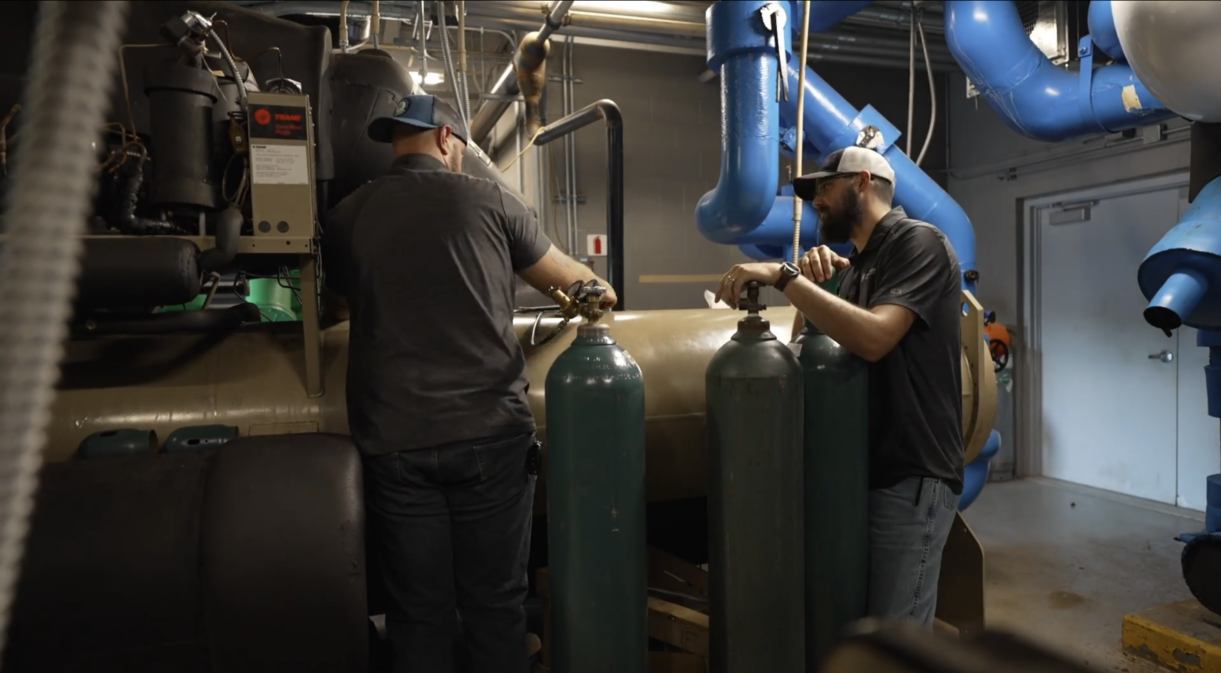 Why Choose Chillers and be a Chiller Technician | HVACTIME Chiller