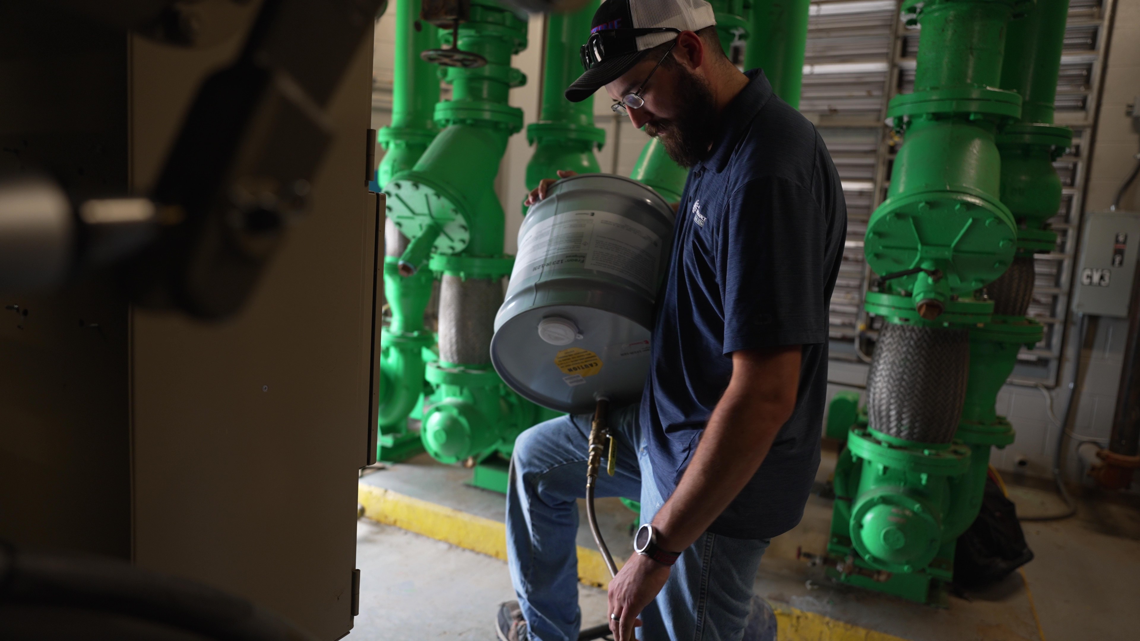 Why Choose Chillers and be a Chiller Technician | HVACTIME Chiller